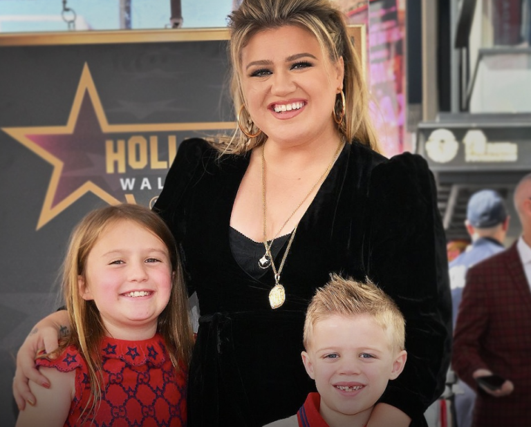 Kelly Clarkson Hints Her Kids See Their Dad Only a Few Days a Month ...